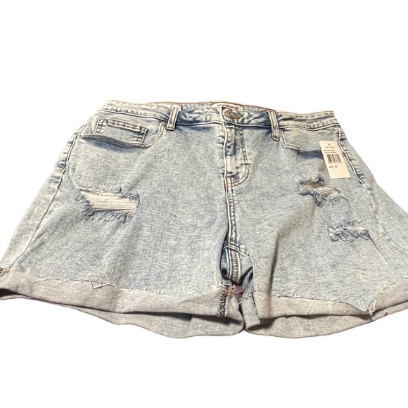 Vigoss | Shorts | Vigoss Marley Light Stonewashed Jean Shorts | Poshmark